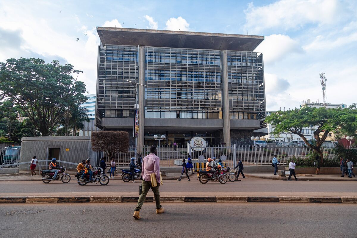 Bank of Uganda Treasury Bonds 2025: Rates, Terms & Investing